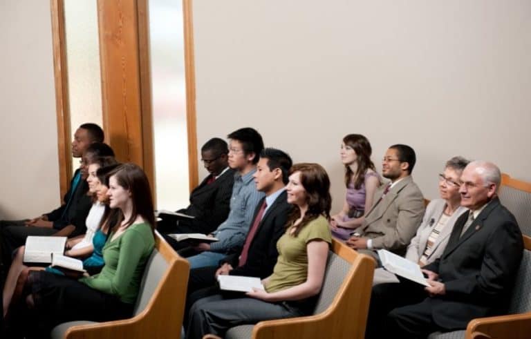 Why Do We Go To Church On Sunday? 4 Reasons We Sometimes Overlook ...