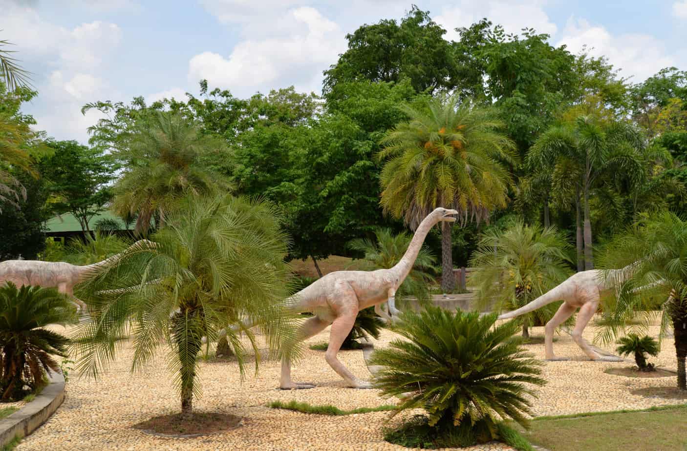 Were Dinosaurs In The Bible? Surely You Jest... - LivingPraying.com