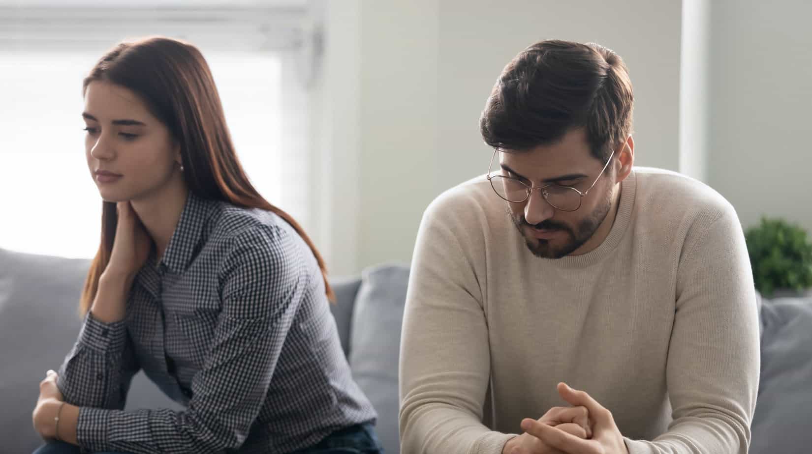 25 Bible Verses For a Troubled Marriage: Encouraging Spouses - LivingPraying.com