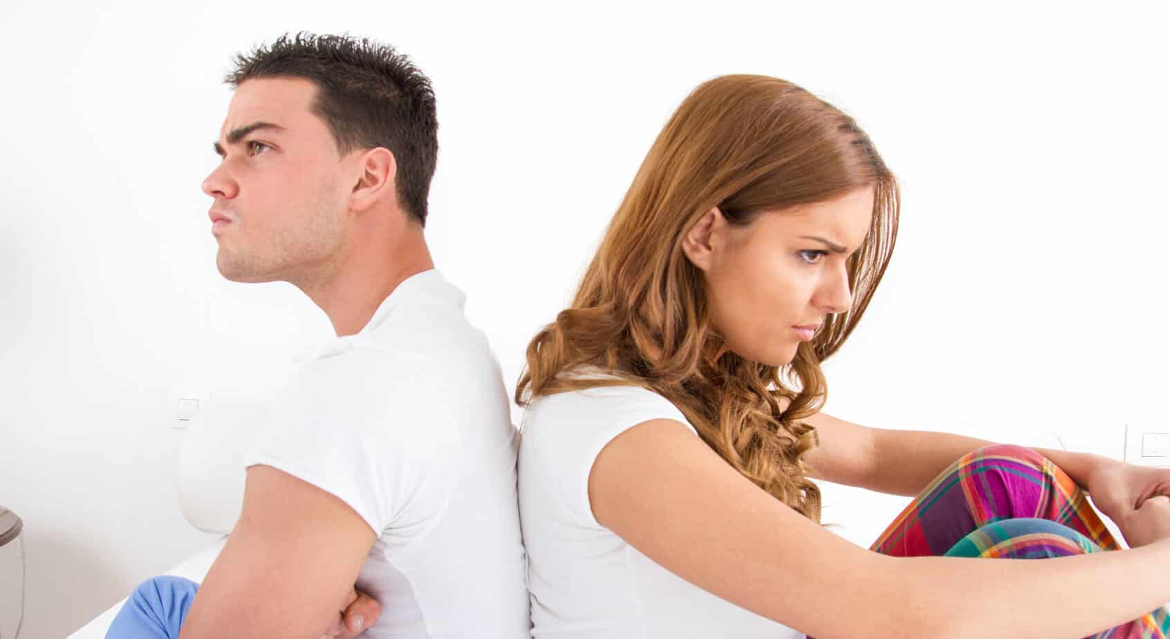 25 Bible Verses For a Troubled Marriage: Encouraging Spouses - LivingPraying.com