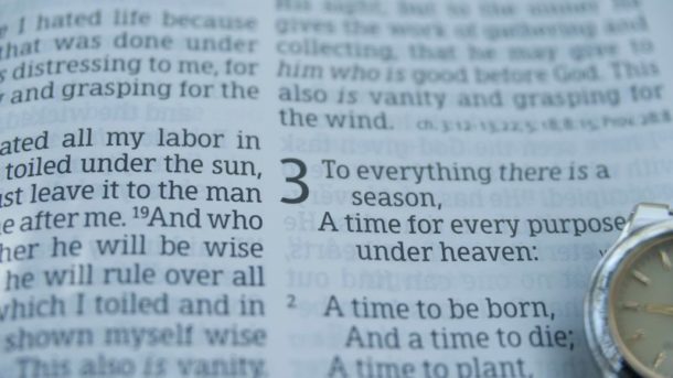 Encouraging Bible Verses For Seniors: 70 Great Ones - LivingPraying.com